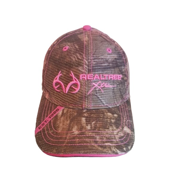 Realtree | Accessories | Womens Realtree Xtra Camo W Pink Embroidered ...